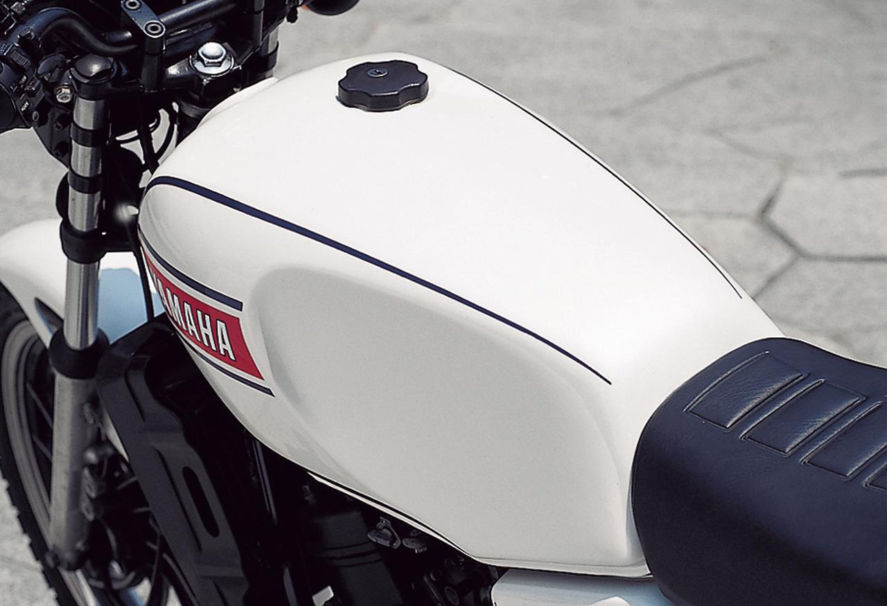 RZシリーズ Part.1「RZ250」ナナハンをも脅かすヤマハ2ストロークの集大成 -1980〜1988年-【心に残る日本のバイク遺産】2サイクル250cc史 編 - webオートバイ