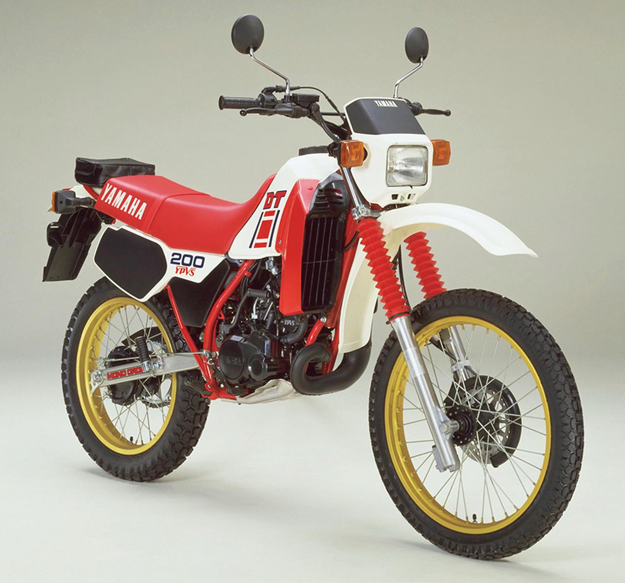 YAMAHA「DT200R 」200ccで32馬力のウィークエンドモトクロッサー -1984〜1994年-【心に残る日本のバイク遺産】2 ...