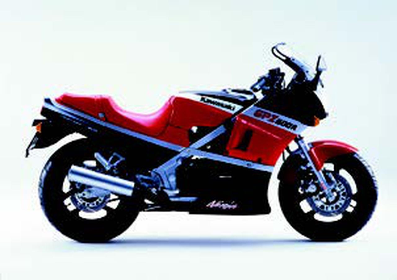 カワサキ GPZ600R 1985 年 6月 - 日本バイク100年史アルバムの続きを見る - webオートバイ