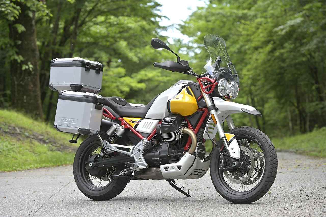 モト・グッツィ「V85TT」ジャストサイズの「クラシックトラベルエンデューロ」【ADVインプレッション】 - webオートバイ