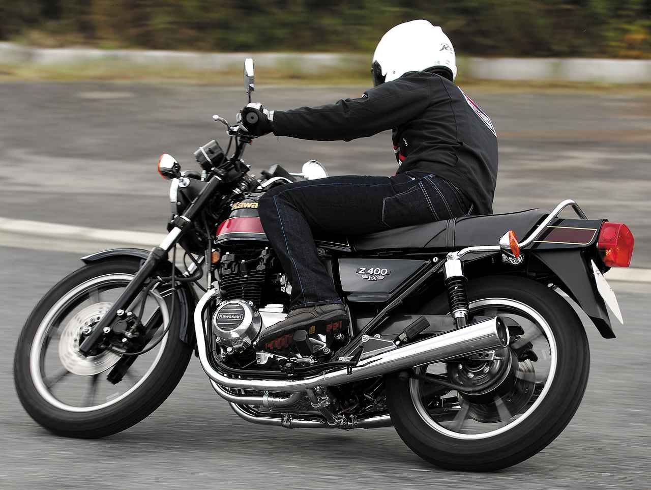 カワサキ「Z400FX」歴史解説＆車両紹介｜4気筒400ccブームに火をつけた等身大のヒーロー！ Zは丸から角へと進化、男カワサキの出発点 (1/2) - webオートバイ