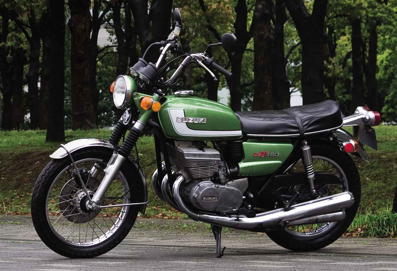 カワサキ「Z400FX」歴史解説＆車両紹介｜4気筒400ccブームに火をつけた等身大のヒーロー！ Zは丸から角へと進化、男カワサキの出発点 ...