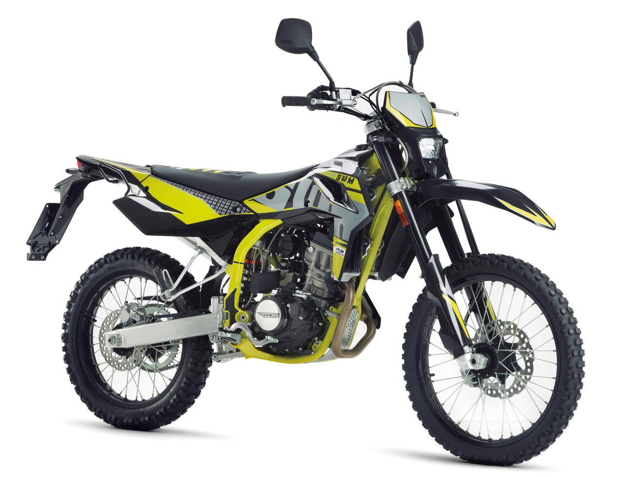 SWM「RS 125 R / SM 125 R 」いま日本で買える外国車"原付二種モデル"はコレだ！ 【最新125cc大図鑑 Vol.069 ...