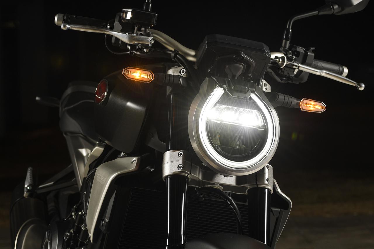 ホンダが新型「CB1000R」を発売！ 初のモデルチェンジで各部のデザインを変更、スマホとのBluetooth接続も可能に【2021速報 ...