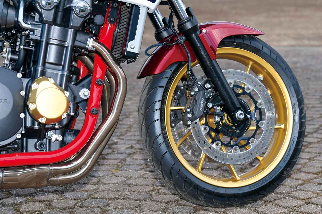 ホンダ新型「CB1300SF」「CB1300SB」を解説！ 2021年モデルは電子制御システムを導入〈BIG-1〉30年目の円熟進化 - webオートバイ