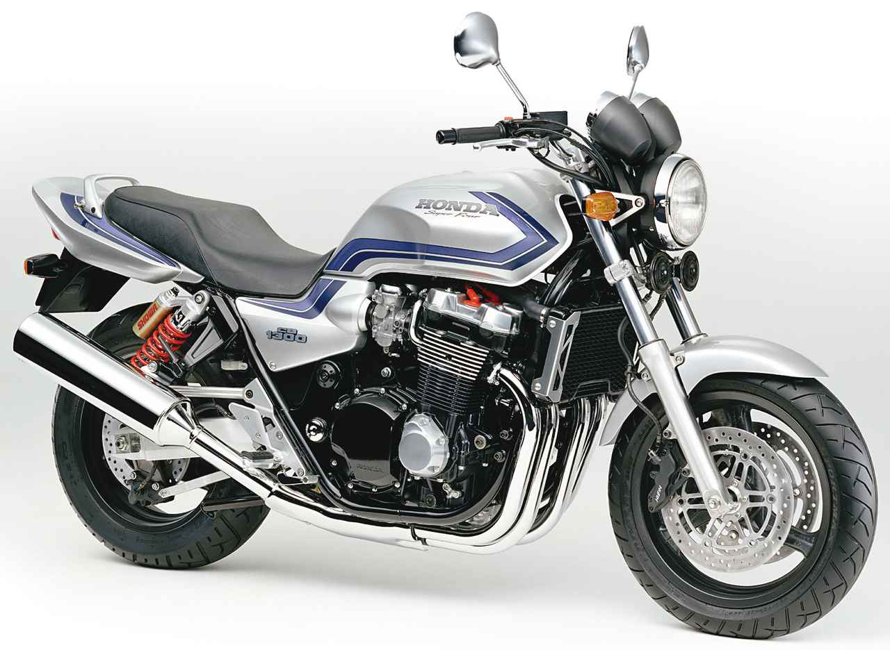 歴代のホンダ「CB1300」シリーズを振り返る！ CB1000スーパーフォアから始まる〈プロジェクトBIG-1〉の系譜 - webオートバイ