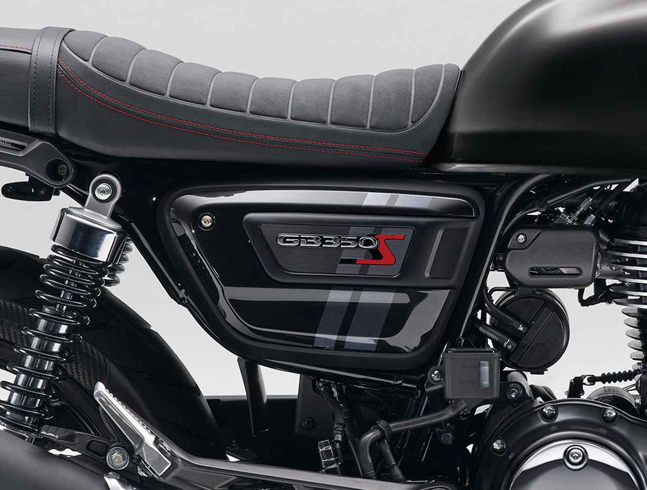 ホンダ「GB350S」の特徴を解説！ スタンダードモデル「GB350」とのちがいをチェック - webオートバイ