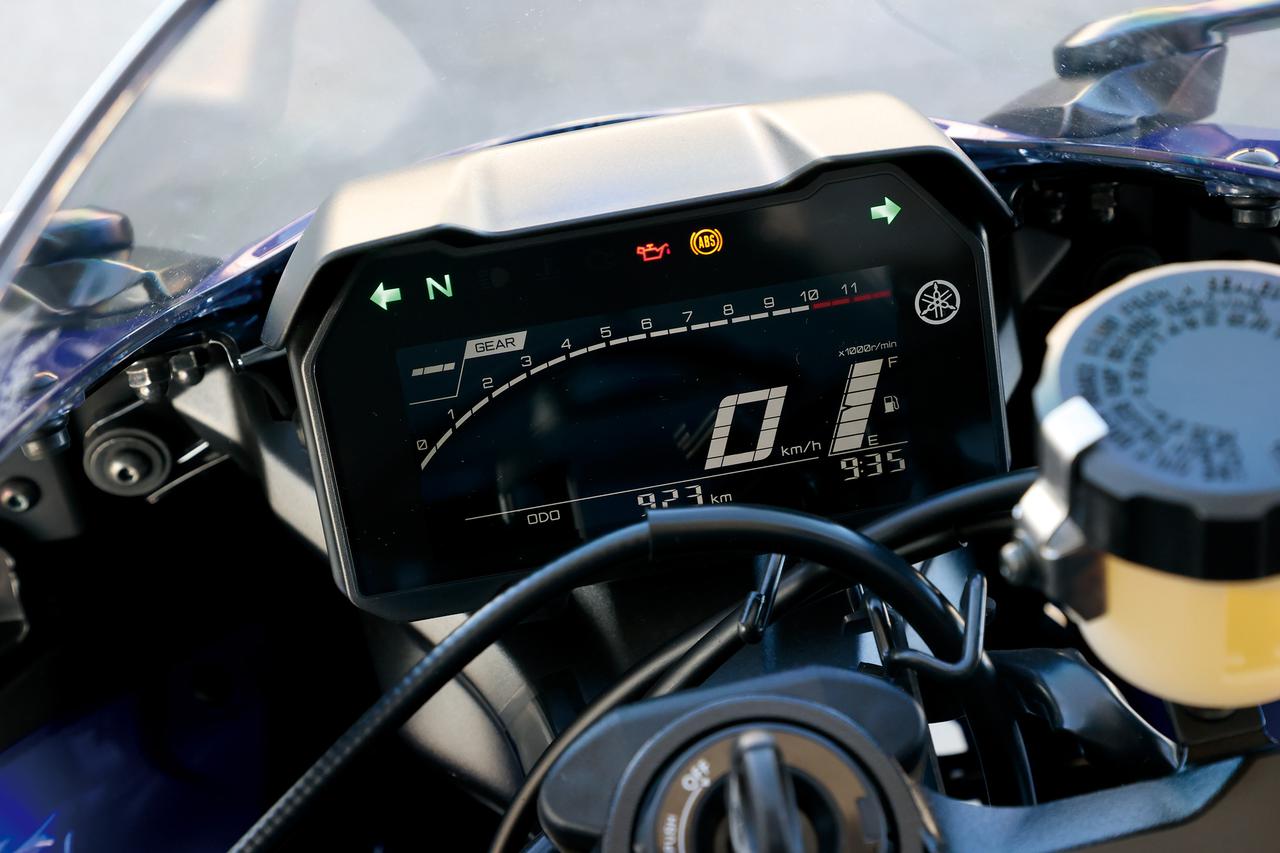 ヤマハ「YZF-R7」インプレ｜絶妙なサイズとパフォーマンスで走りを存分に堪能できる2気筒688ccスーパースポーツ (2/2) - webオートバイ
