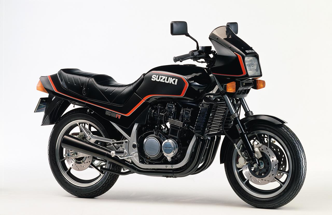 スズキ「GSX400F」歴史解説｜スズキ初の400cc4気筒ユニットを搭載（1981年） - webオートバイ