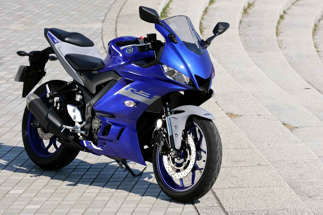 ヤマハ「YZF-R3 ABS」通勤インプレ｜250ccからプラス70ccで通勤・通学が超快適！ 燃費も計測 (1/2) - webオートバイ