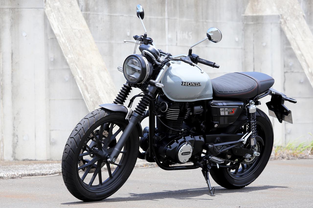 【レビュー】ホンダ「GB350S」通勤＆ツーリング 2週間800kmインプレ｜街乗り＆旅での使い勝手・燃費をレポート (1/2) - webオートバイ