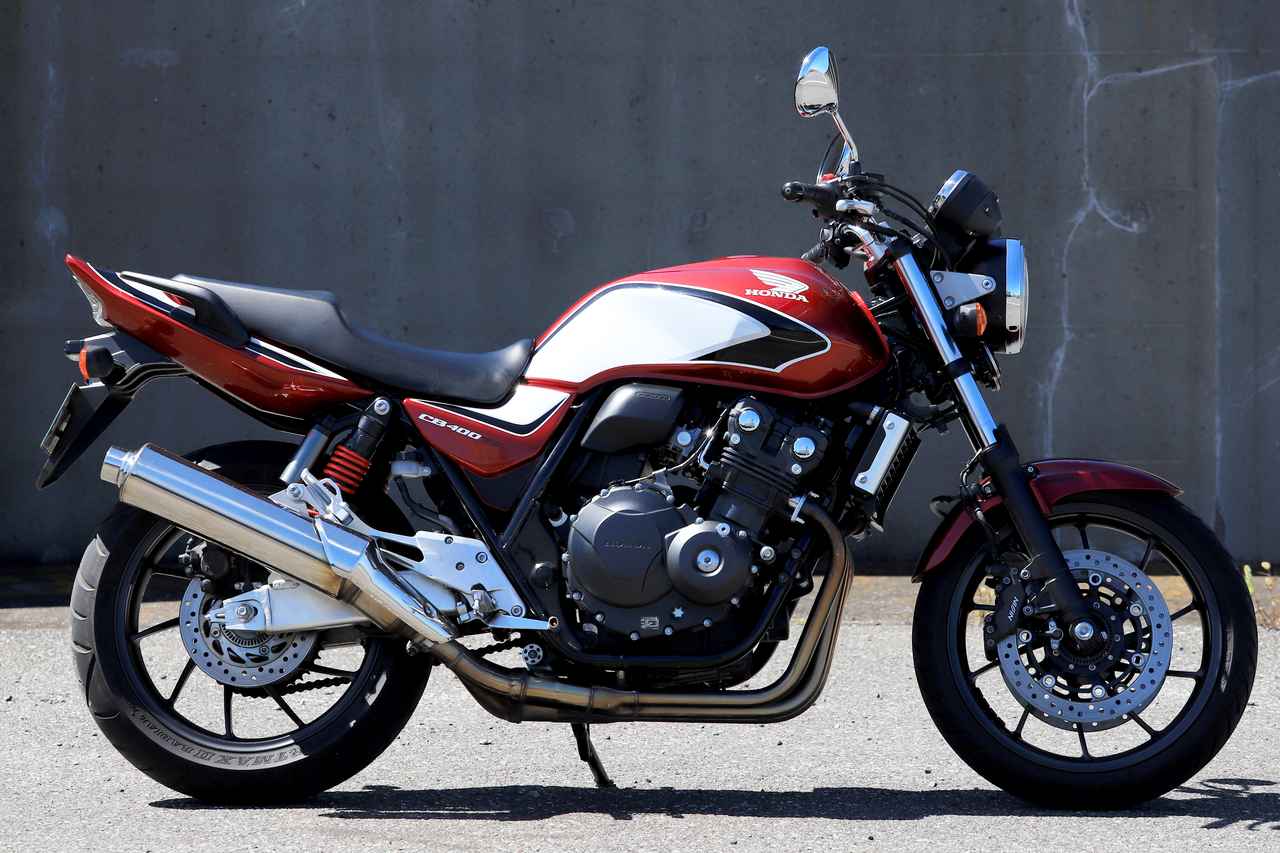 ホンダ「CB400SF」通勤インプレ｜10日間の街乗りで分かった燃費・使い勝手をレビュー（2022年） (1/2) - webオートバイ