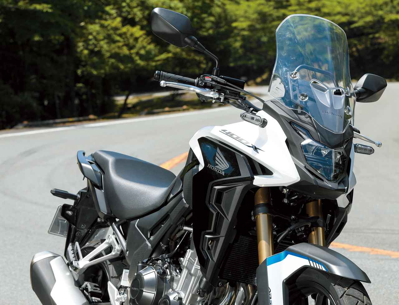 ホンダ「400X」インプレ（2022年）中型バイク最強クラスの快適性！ 新型は倒立フォーク＆ダブルディスクブレーキを採用 (1/2) - webオートバイ