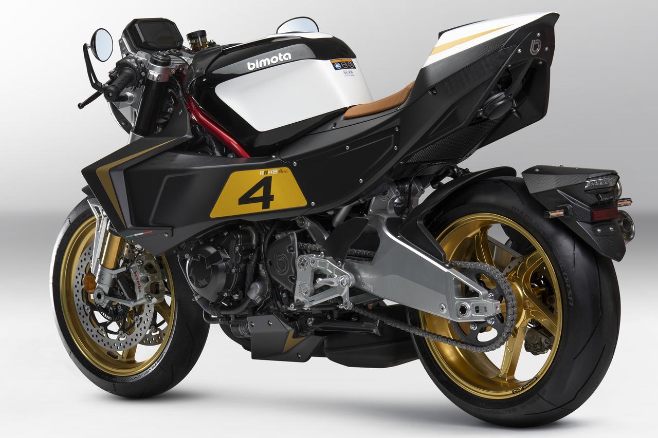 ビモータが「KB4 RC」の最新モデルを公開！ プレミアムスポーツ「KB4」のネイキッド版、より精悍さを増してついに市販化へ？ - webオートバイ