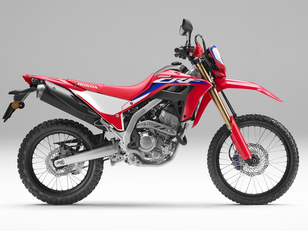 ホンダ「CRF250L」「CRF250ラリー」2023年モデル発売！ CRF250Lは新たにナックルガードを標準装備 - webオートバイ