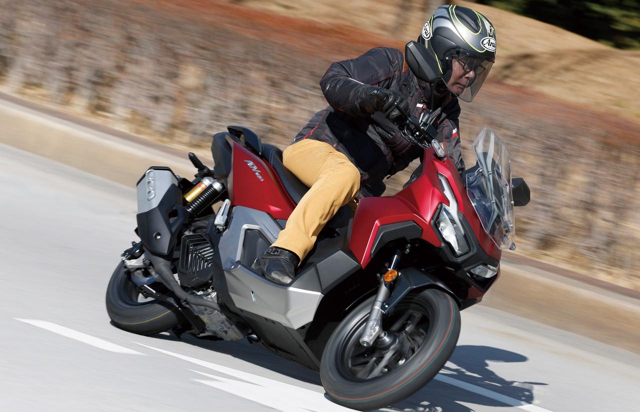 ホンダ「ADV160」インプレ（2023年）新エンジン+新フレームを採用、走りも使い勝手もアップデート (1/3) - webオートバイ