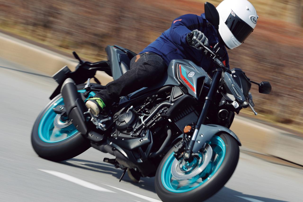 ヤマハ「MT-25」インプレ（2023年）精悍なスタイルに見合った イキのいいパフォーマンス！ (1/2) - webオートバイ