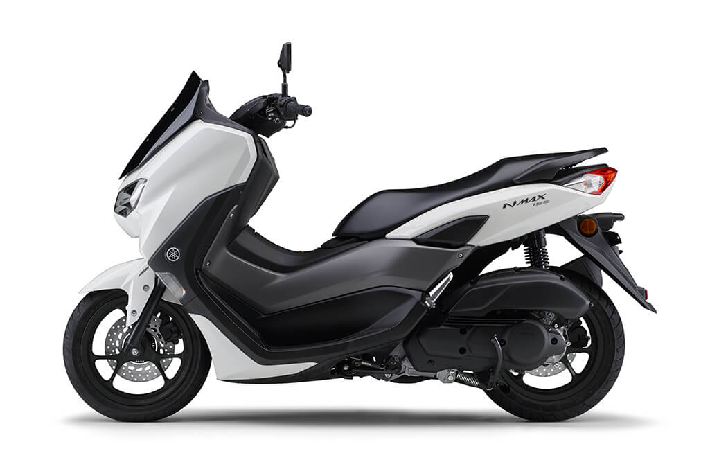 ヤマハ「NMAX155」2023年モデル発売！ 新色のホワイトとレッドが登場、カラーバリエーションは全4色 - webオートバイ