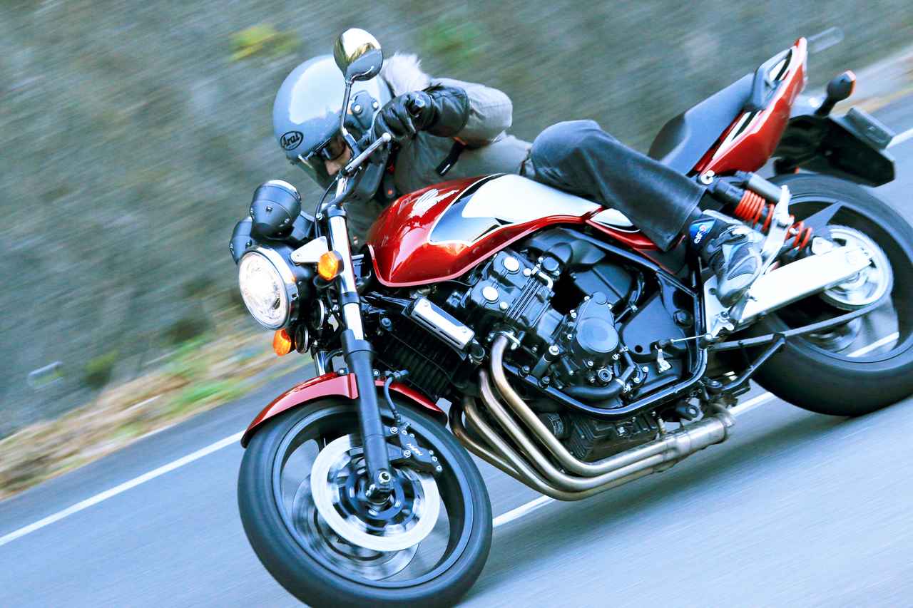 いまが狙い目の中古バイク10選【2023-2024年版】｜BDSバイクセンサー掲載車両でおすすめの125cc・250cc・400cc・大型バイクを理由とともに紹介 - webオートバイ