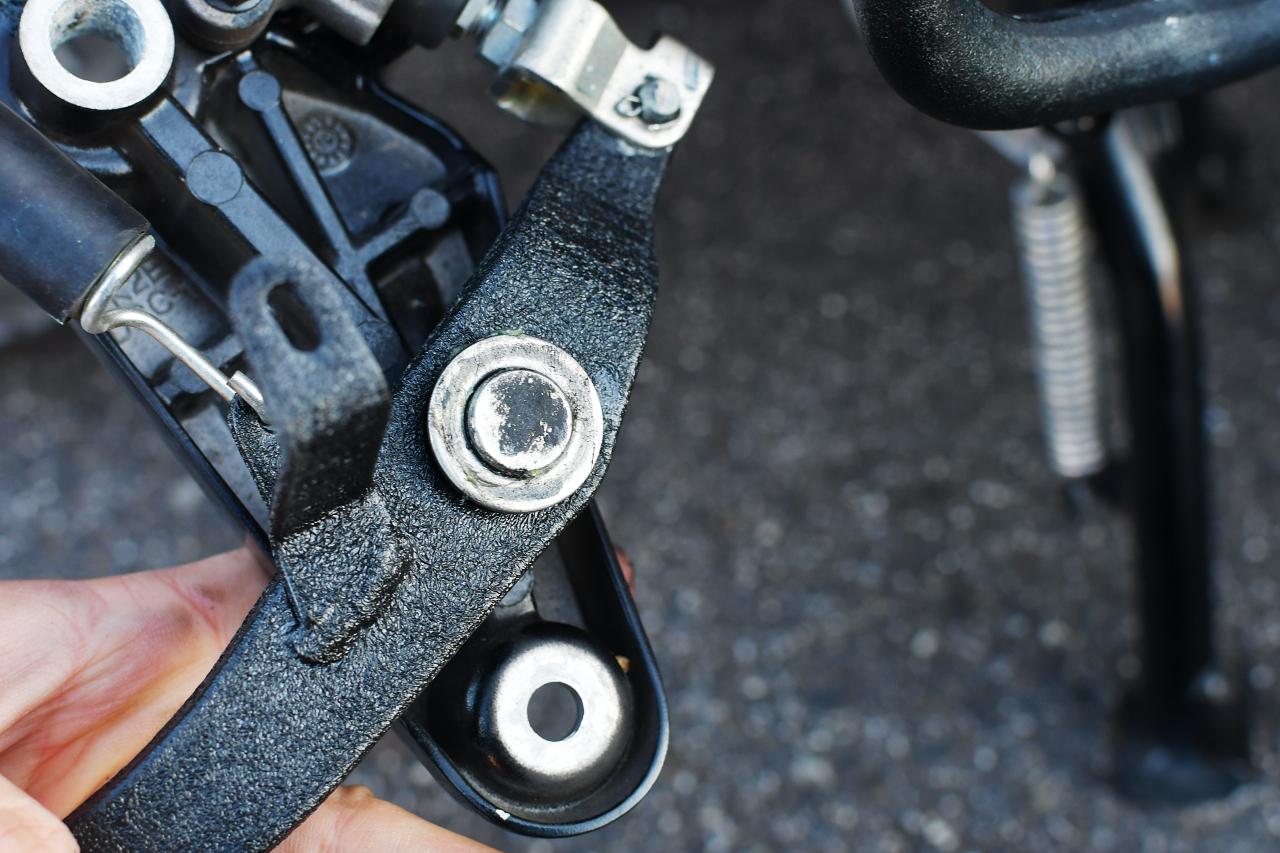 CT125・ハンターカブのブレーキペダルとシフトペダルをパウダー塗装して、質感爆上がりだぜ〈若林浩志のスーパー・カブカブ・ダイアリーズ Vol.242〉 (2/2) - webオートバイ