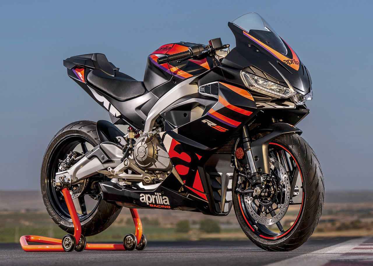 アプリリア「RS457」解説｜新開発のツインエンジン搭載！ 魅力満載のライトウエイト・スーパースポーツ (2/2) - webオートバイ