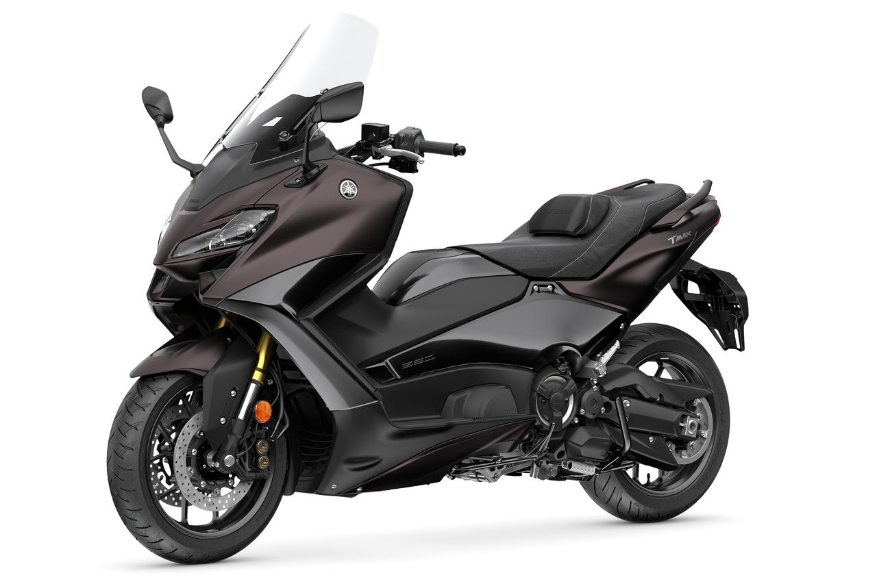 ヤマハ「TMAX560」「TMAX560テックマックス」2024年モデル登場！ カラーリングを変更して3月29日に発売 - webオートバイ