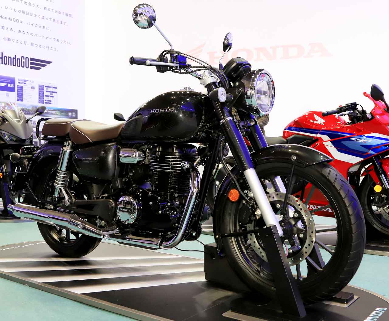 ホンダ「GB350 C」撮影レポート｜各部装備を徹底チェック！ スタンダードのGB350とのちがいを見てみよう - webオートバイ