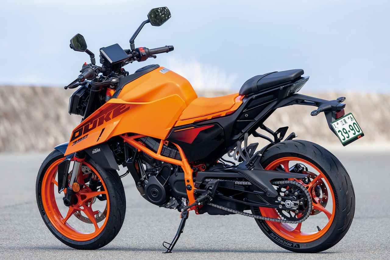 【比較インプレ】ヤマハ「MT-03」VS KTM「390 DUKE」VS カワサキ「Ninja ZX-4RR」400ccスポーツモデル対決〈ノア編〉 - webオートバイ