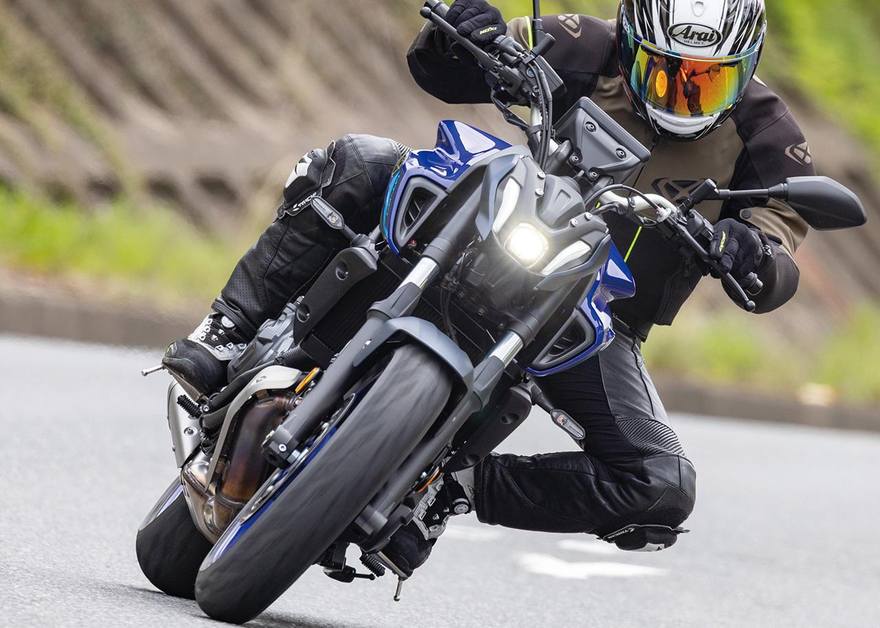 【レビュー】ヤマハ新型「MT-07」インプレ｜2024年モデルは5インチカラーTFTメーターやポジション変更でより便利に！ (1/2 ...