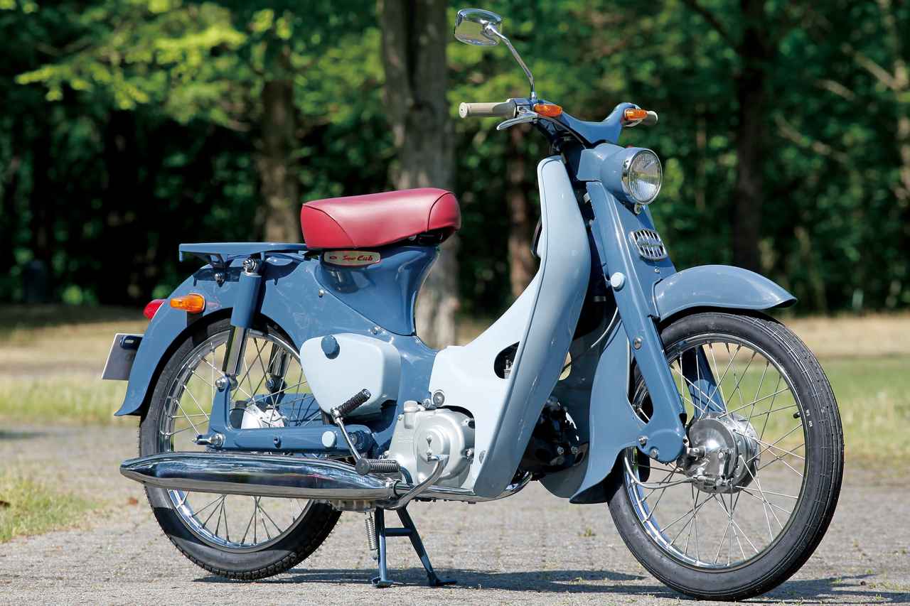 ホンダ「スーパーカブ C100」（1958年）を試乗＆各部装備を写真とともに解説！【カブシリーズを振り返る Part.1】 (1/2) - webオートバイ