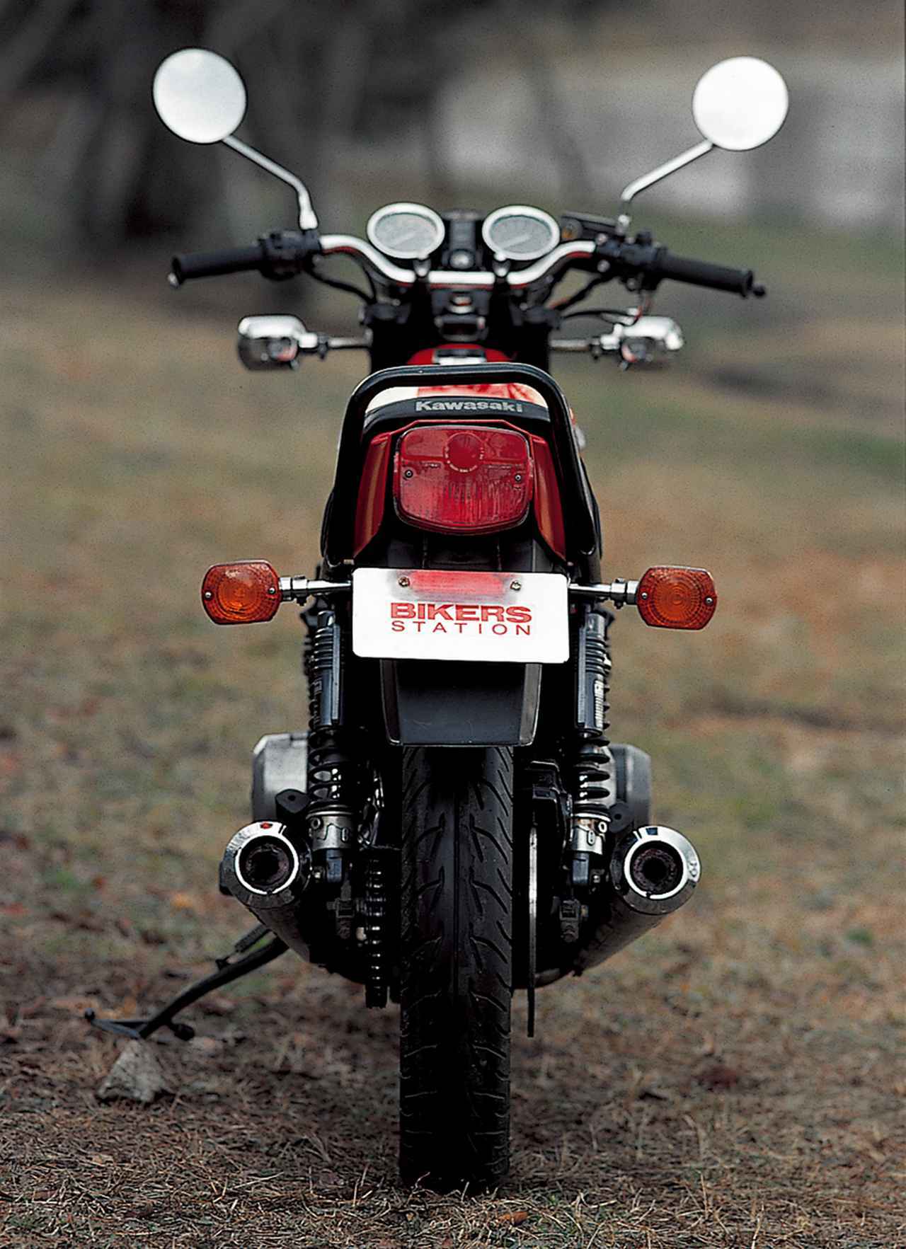 カワサキ「Z400FX（Z400E1）」詳細解説｜400ccクラスにおいてカワサキ初の4気筒エンジンを搭載したモデル【空冷Z伝】 (1/2) - webオートバイ