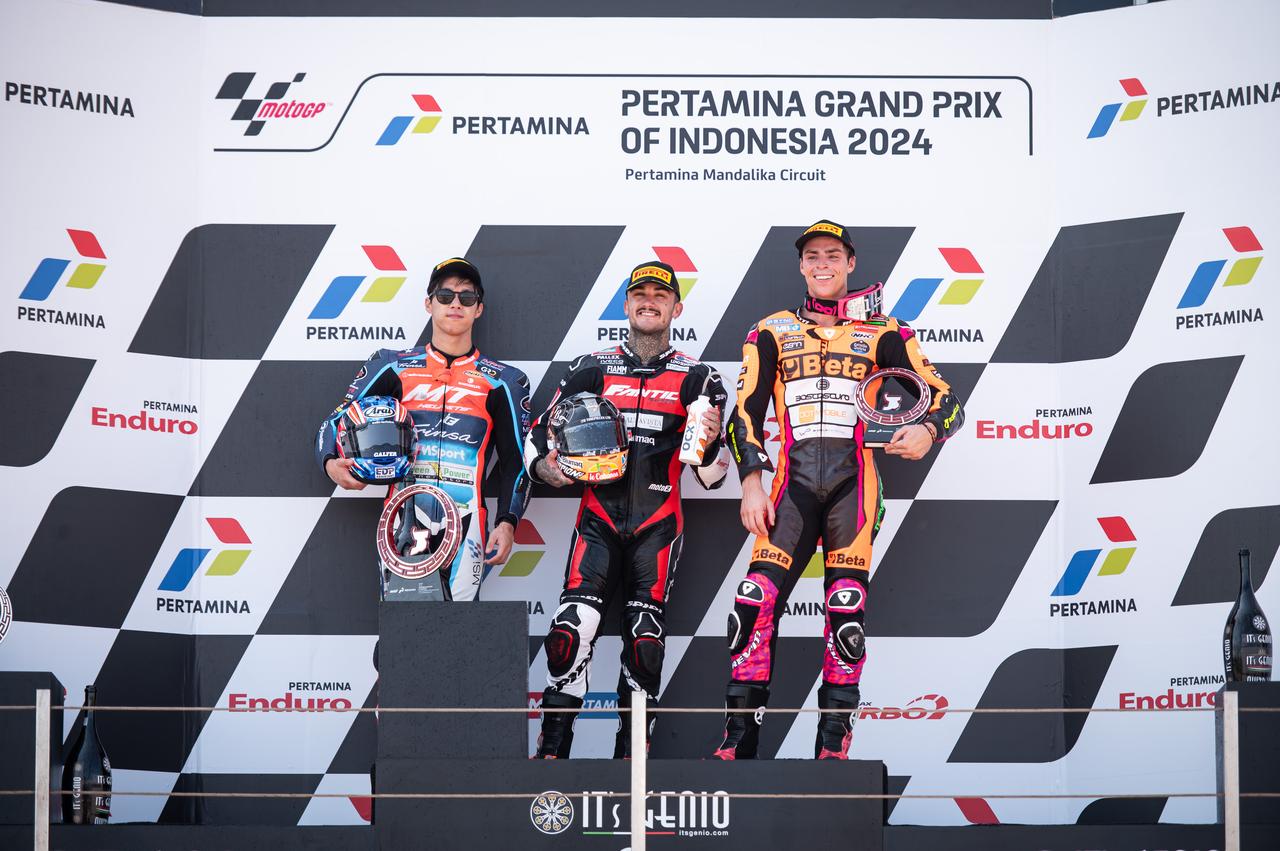 【2024 Moto2 第15戦インドネシアGP】小椋藍が2位表彰台を獲得しタイトルに前進！ カネットが独走優勝 - webオートバイ