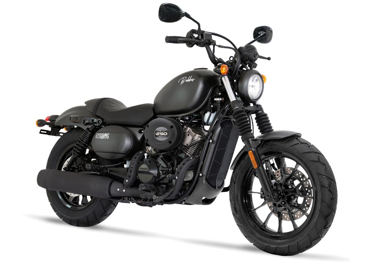 ヒョースンの250ccクルーザー3機種、日本導入が決定！ 新型水冷Vツインエンジンを搭載したGV250シリーズ - webオートバイ