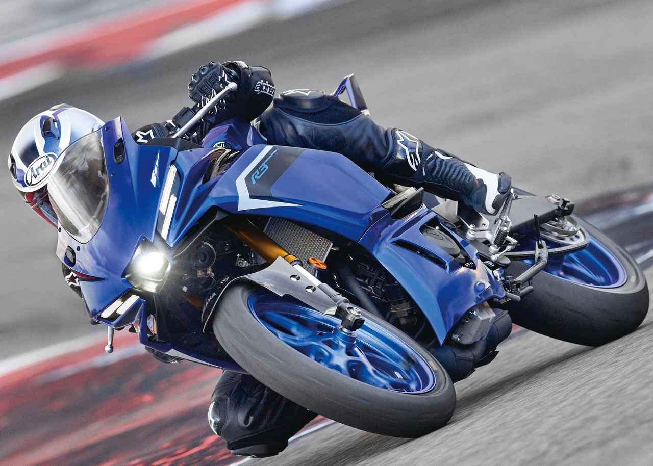 ヤマハ新型「YZF-R3」は眼光鋭い“YZF-R9顔”を採用！ 国内導入・新型YZF-R25の登場にも期待!! (1/2) - webオートバイ
