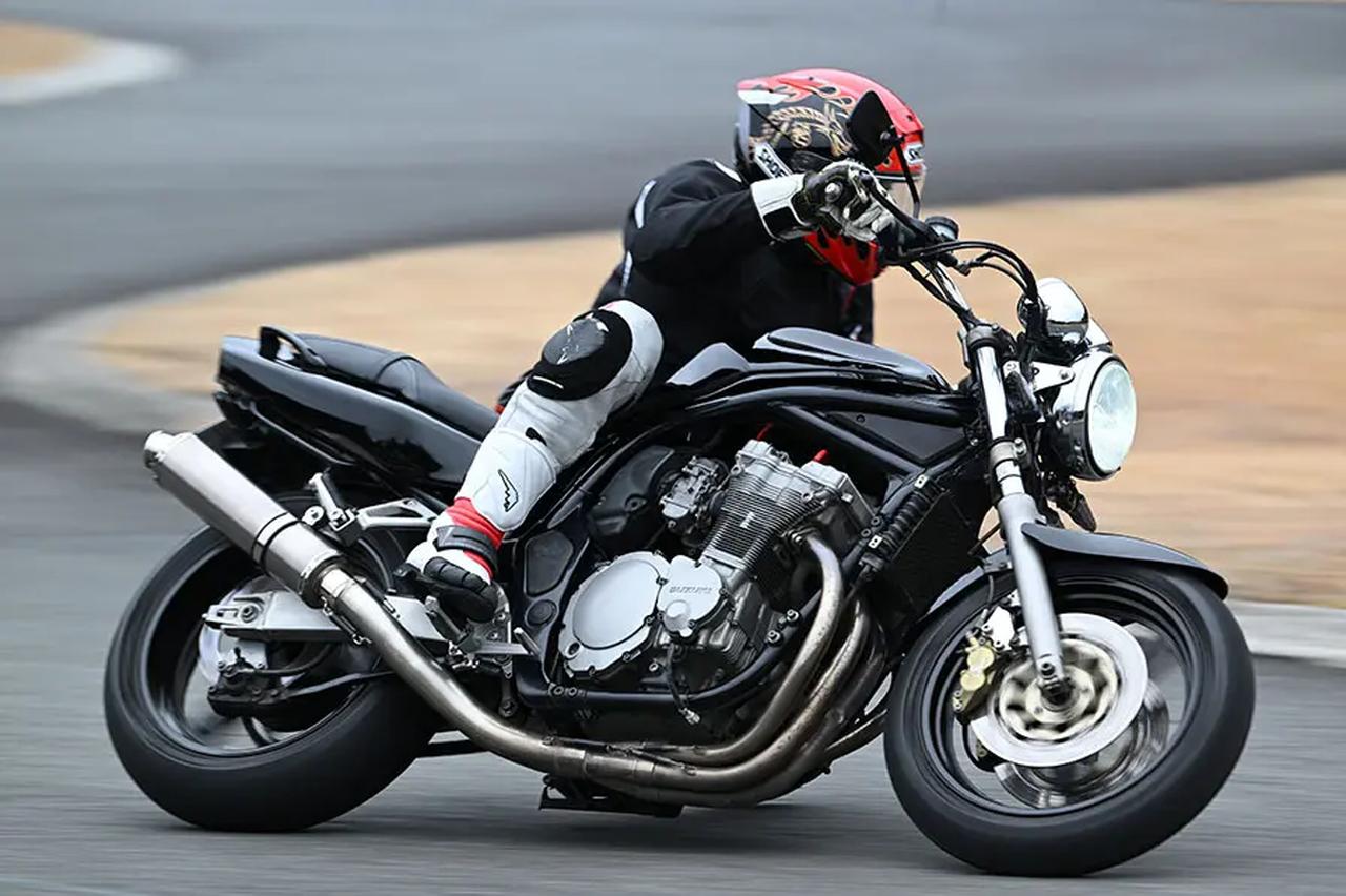 『ミスター・バイクBG』2025年3月号、発売！ Z900RSを特集、付録は特大B2サイズ 東本昌平イラストポスター - webオートバイ