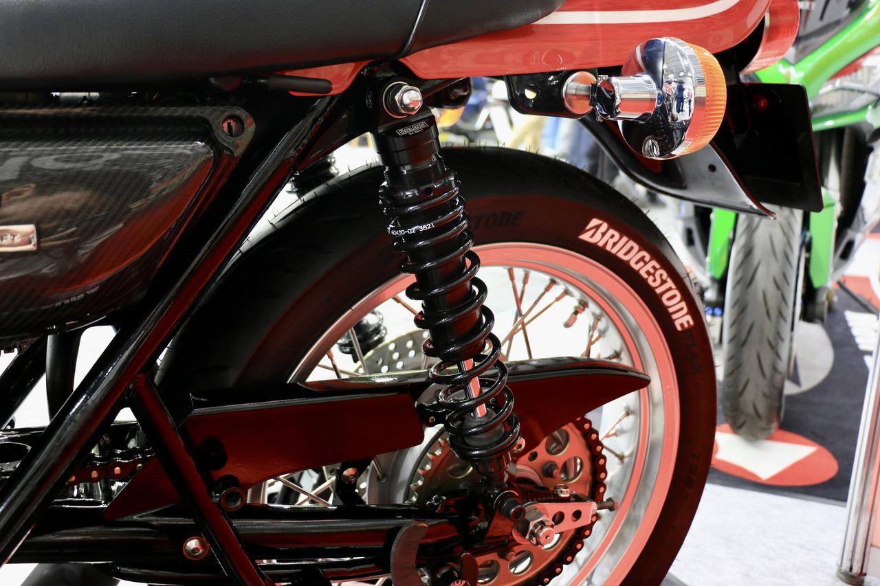 「KAWASAKI Z1 YOSHIMURA」より走りやすさを追求して開発されるヨシムラ製パーツの数々 - webオートバイ