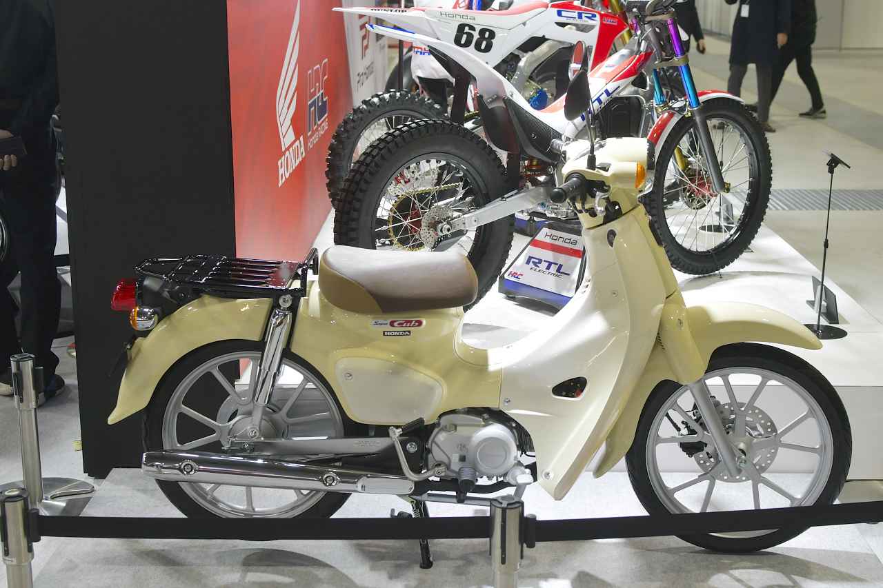 新基準原付ホンダ「スーパーカブ110ライト」の実車を徹底チェック！ 原付二種ベースの“新原付”のメリットとは？