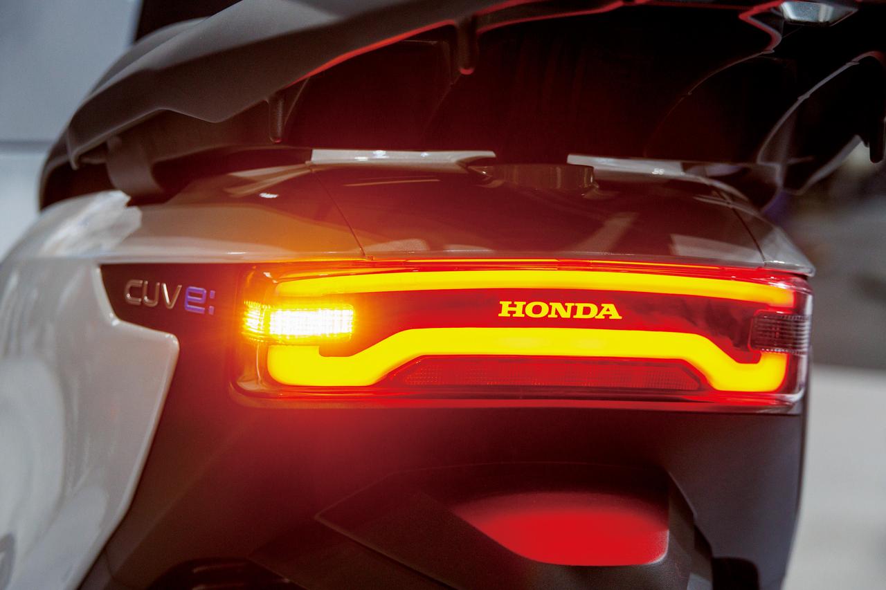 ホンダ「CUV e:」撮影レポート｜スタイリッシュな原付二種EVコミューター誕生！ (2/2) - webオートバイ