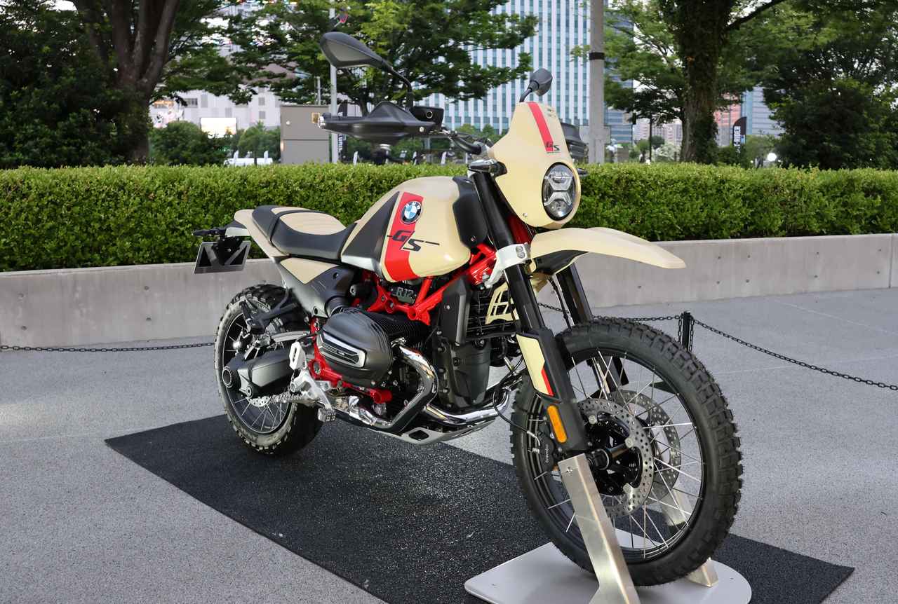 国内初お披露目！ 話題のBMW「R12 G/S」の実車をじっくりチェックしてみました！ - webオートバイ