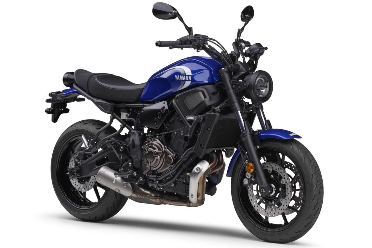 XSRシリーズ初採用の新色・ブルーが登場！ ヤマハ「XSR700 ABS」2025年モデルはカラーが変更され8月8日に発売 - webオートバイ
