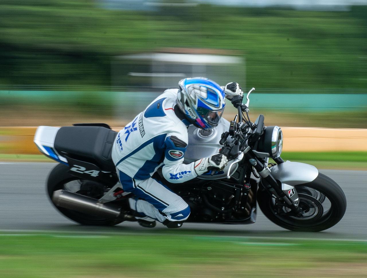 【緊急速報！】ホンダ「CB1000Fコンセプト」が圧巻のデビューウィンを達成！【鉄馬2025 with ベータチタニウムレポート】 - webオートバイ
