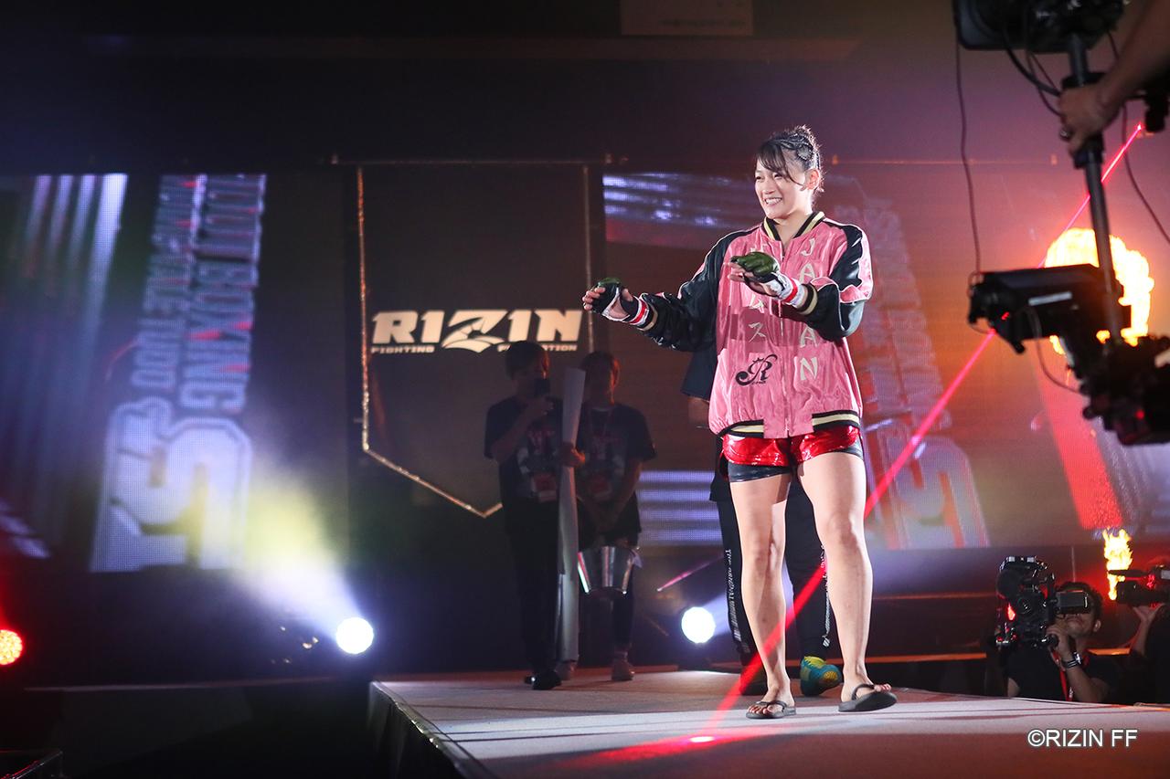 【試合結果】RIZIN.19 第10試合 RENA vs. アレキサンドラ・アルヴァーレ - RIZIN FIGHTING ...