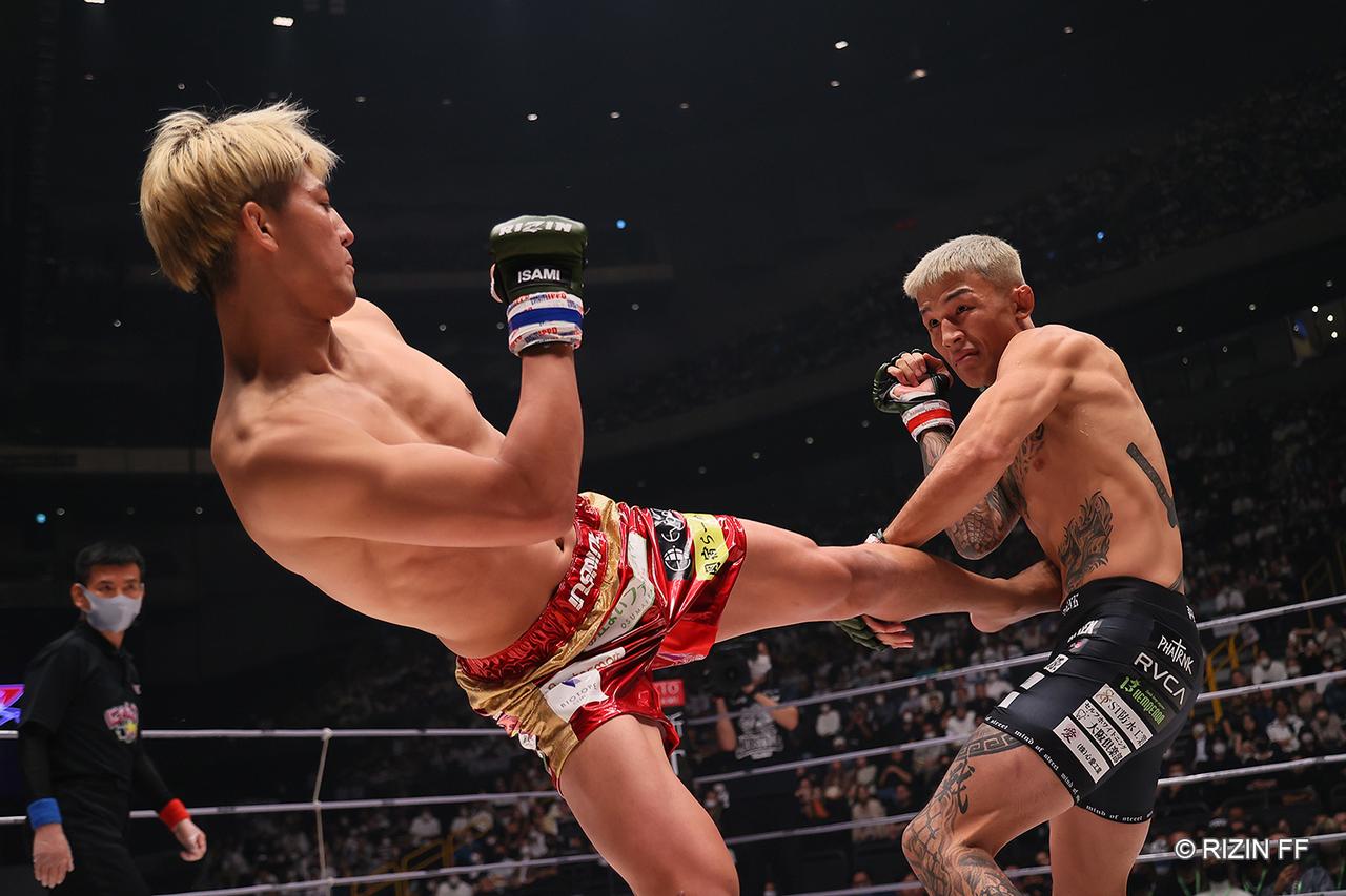 【試合結果】湘南美容クリニック presents RIZIN.38 第2試合／萩原京平 vs. 鈴木千裕 - RIZIN FIGHTING FEDERATION オフィシャルサイト