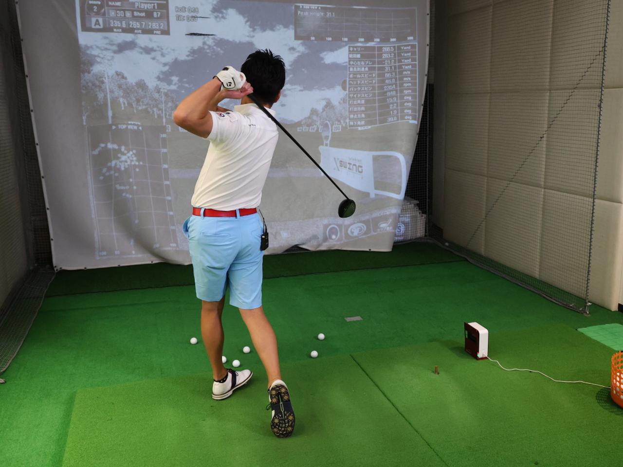 最新ドライバー「SIM2マックス」と2004年発売の高反発モデルの名器「3代目ゼクシオ」どちらが飛ぶ？ 雑巾王子・武市悦宏が試打検証 ...