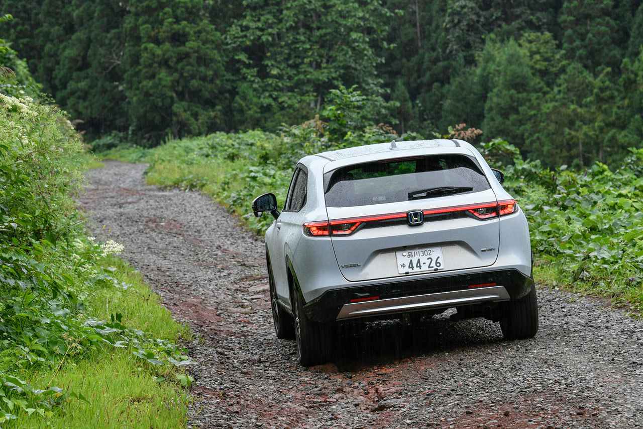 [PR] 山岳路を走ってわかったホンダ ヴェゼル e:HEV Z、FFとAWDの違いとは？（ロングツーリング：後編） (3/3) - Webモーターマガジン