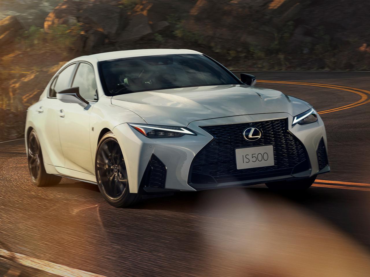 V8搭載のモンスターサルーン、レクサスIS500‟F SPORT Performance“が国内発表。さらに特別な‟ First Edition”は500台限定・抽選方式だ！ (1/2 ...