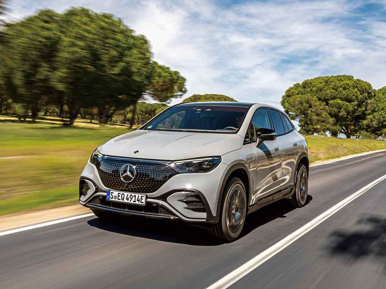 1番目の画像 - メルセデスEQ EQE SUV 350 4マティック 海外試乗 - Webモーターマガジン