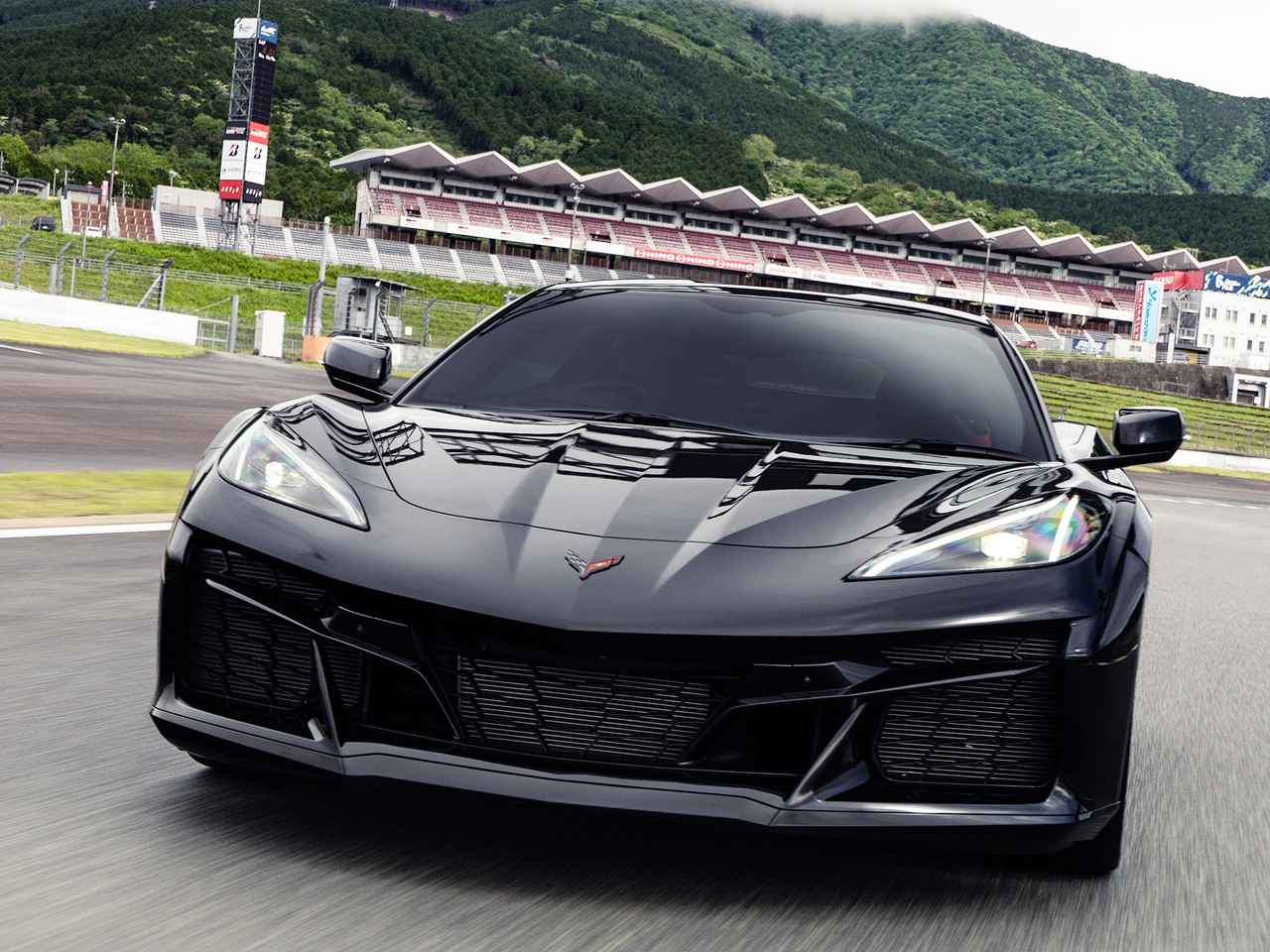 GM ジャパンが新型シボレー コルベットの高性能スペシャルモデル「Z06」を発表 (1/2) - Webモーターマガジン
