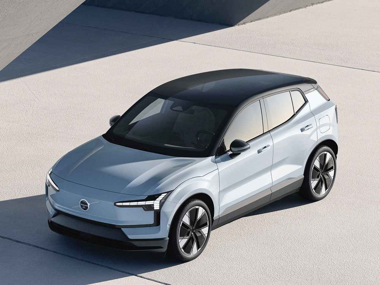 ボルボ史上最小のBEV「EX30」は、環境負荷ももちろん最少！いろんな意味でジャストサイズなプレミアムSUVが誕生 (1/2) - Webモーターマガジン