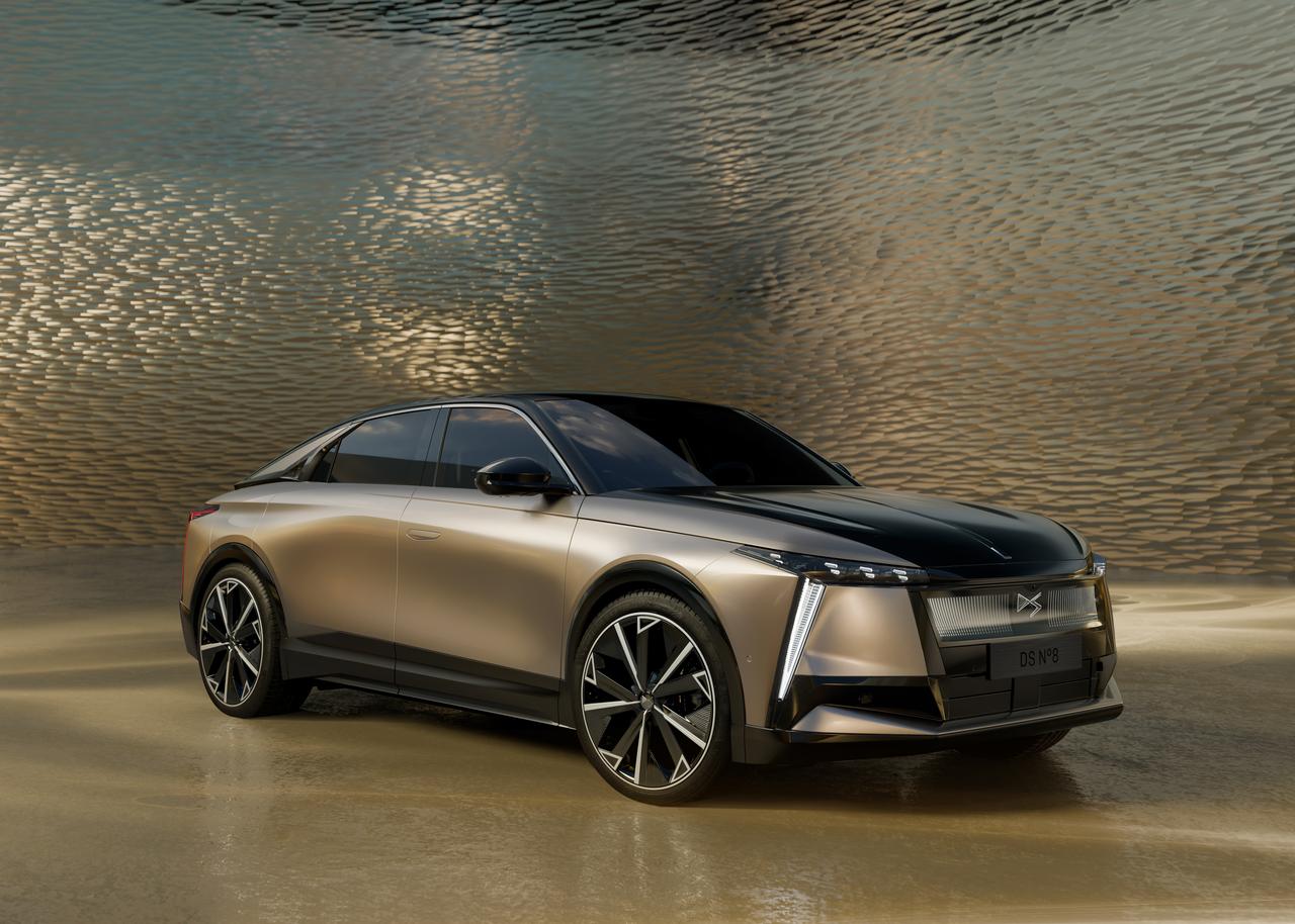 国内正式発表を前に、DSが新たなフラッグシップ「N°8」を全国のディーラーで先行展示 (1/2) - Webモーターマガジン